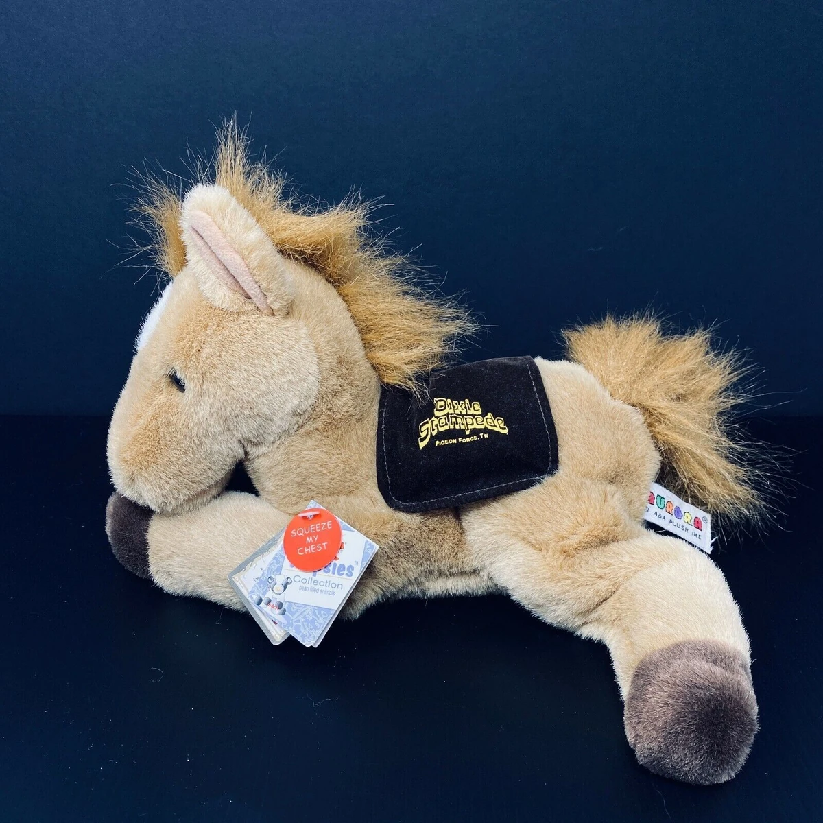 Golden | Aurora flopsies Wiki | Fandom