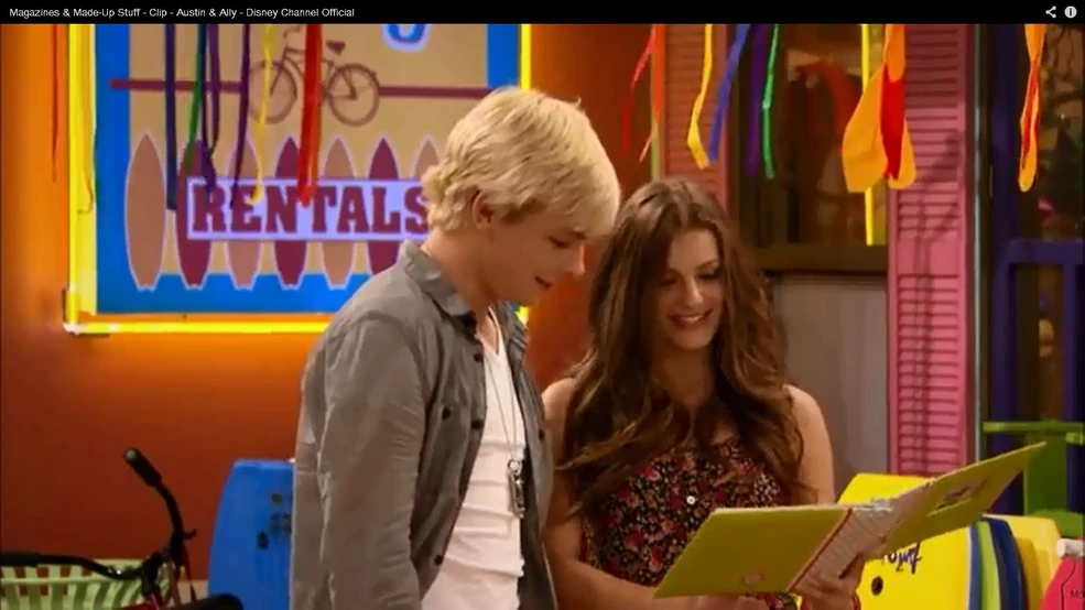 Austin Moon Girlfriend