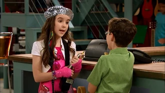 Megan Simms/Gallery | Austin & Ally Wiki | Fandom