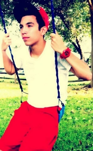 Robert Villanueva | Austin Mahone Wiki | Fandom