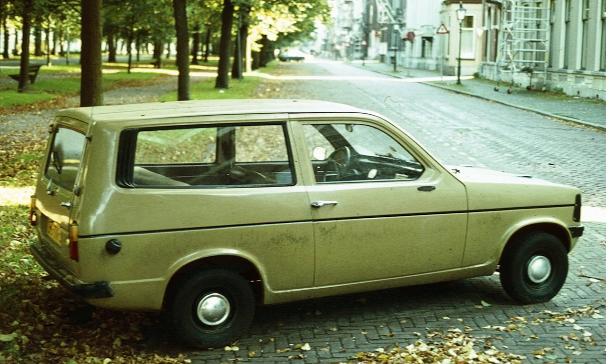 Reliant Kitten | Autopedia | Fandom