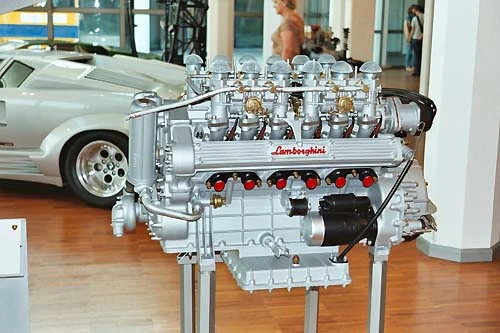 Lamborghini Miura | Autopedia | Fandom