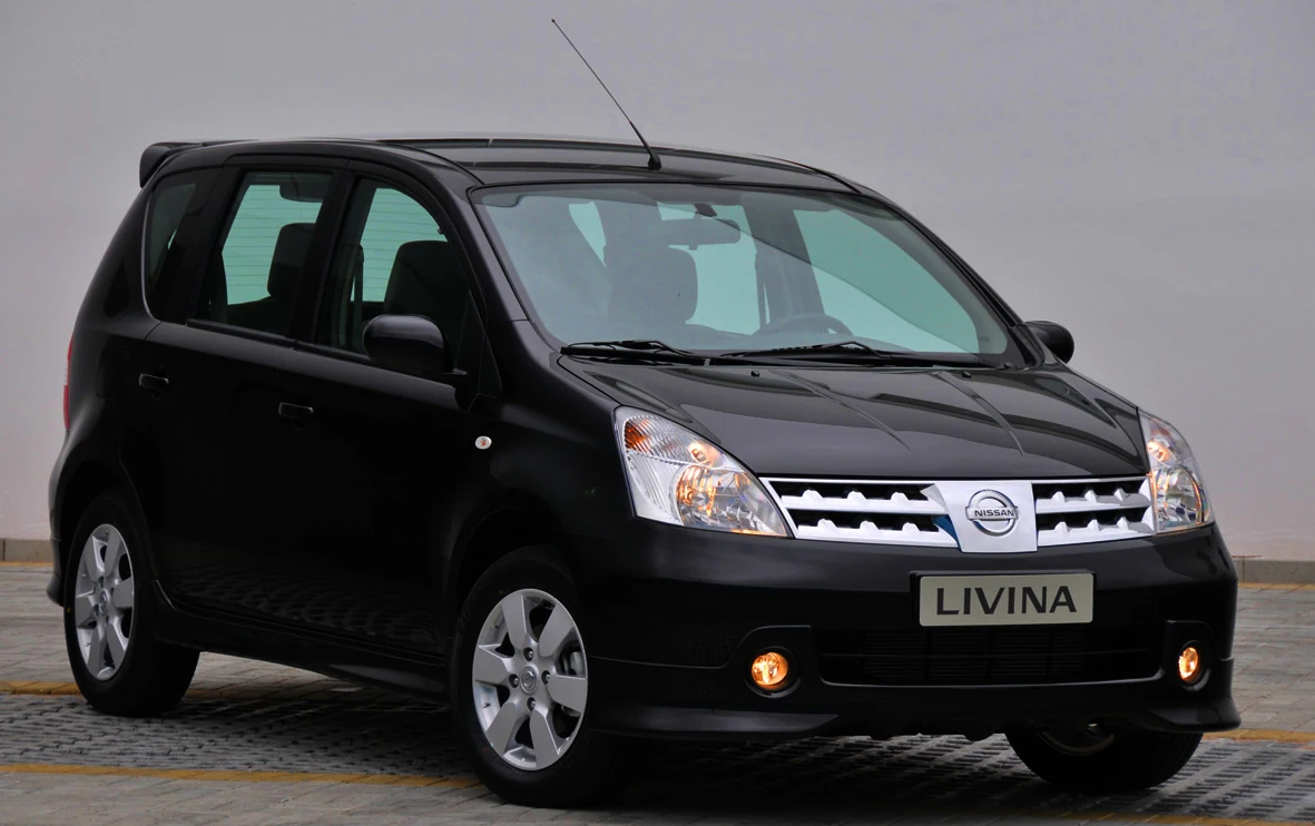 2022 Interior Nissan Grand Livina Autech