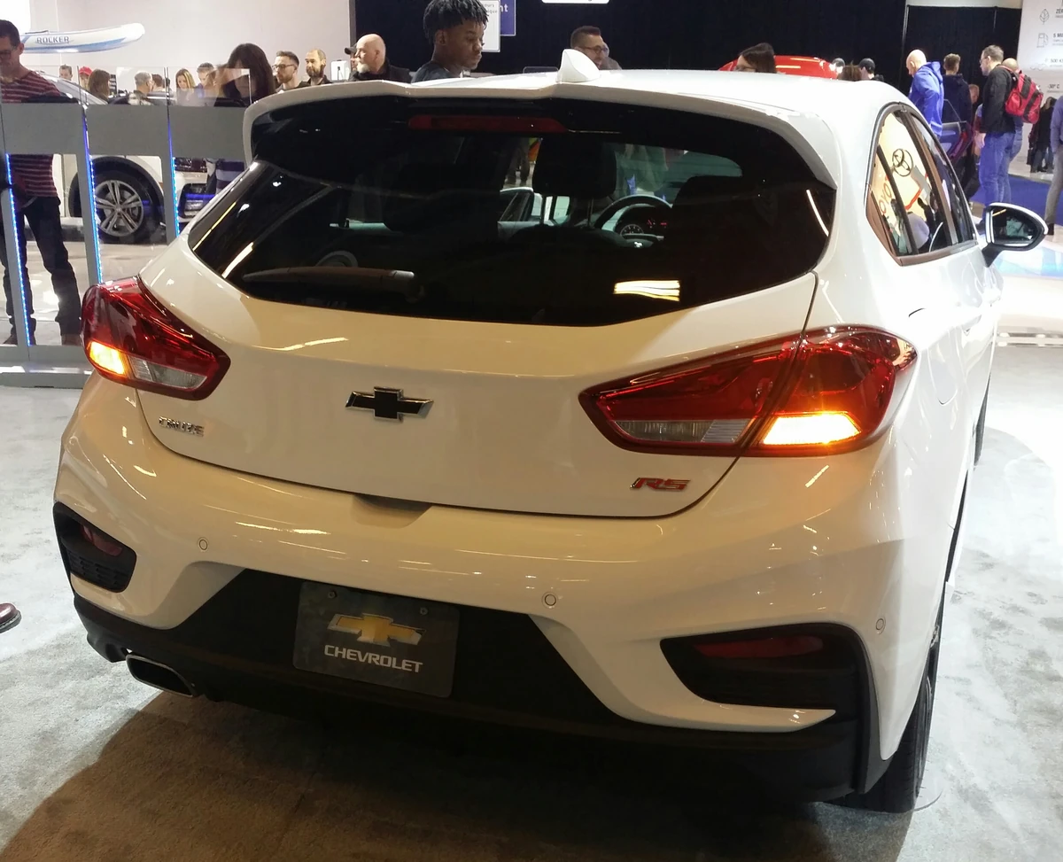 Chevrolet Cruze Sport6 (RS) | Wiki Autos Que Encuentro Por La Ventana ...