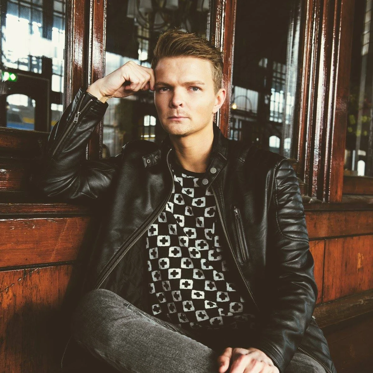 Sander van der Poel | Avatar Wiki | Fandom