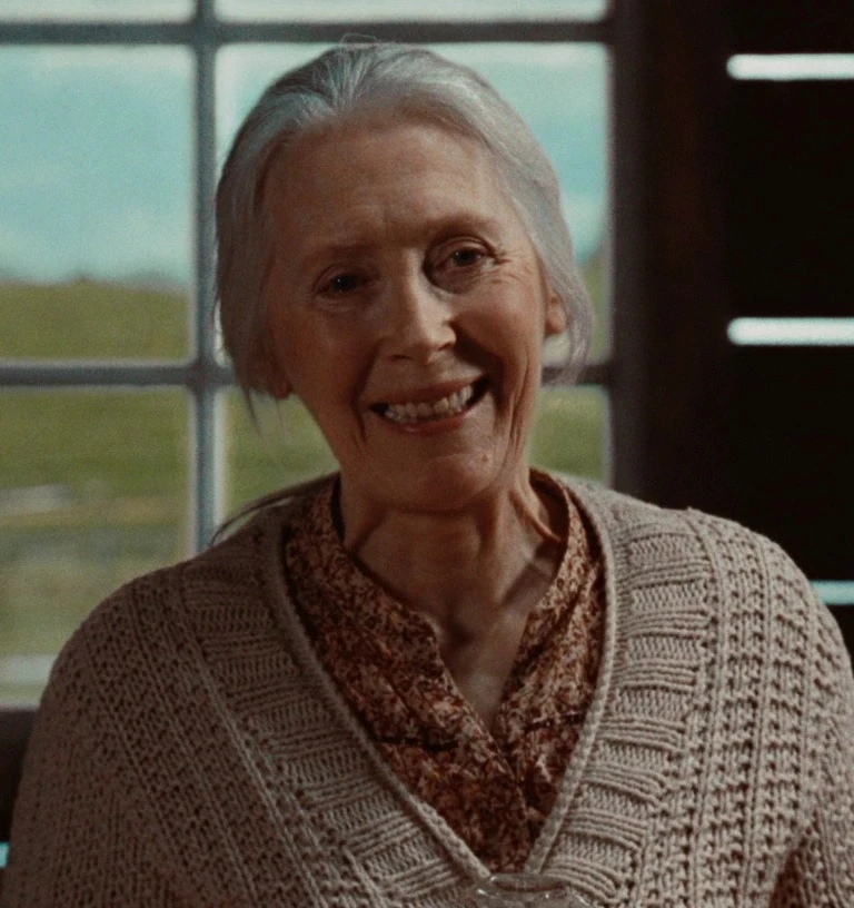 Julia Blake | Film and Television Wikia | Fandom