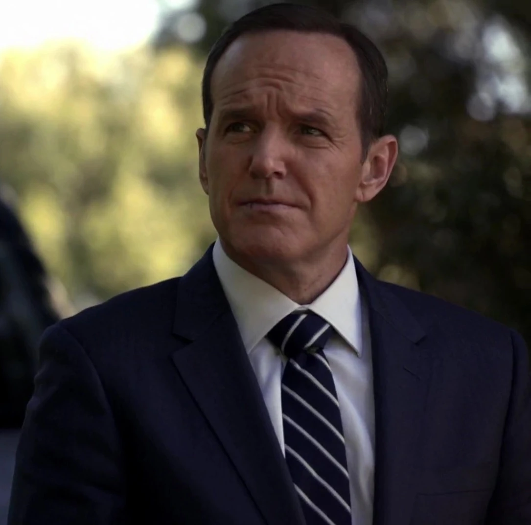 Agents of S.H.I.E.L.D. S02E12 "Who You Really Are" | Film and ...