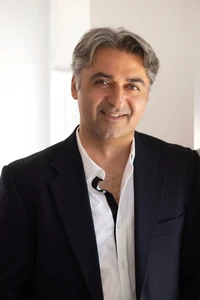 Hooman Khalili | Film and Television Wikia | Fandom