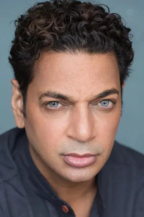 Christopher Logan | Film and Television Wikia | Fandom