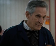 Stranger Things S01E02 "Chapter Two: The Weirdo on Maple Street" | Film ...