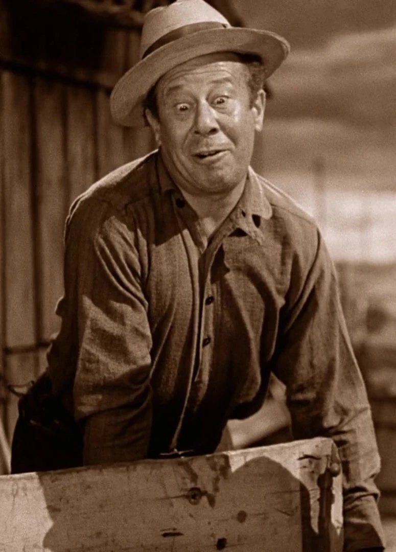 Bert Lahr | Film and Television Wikia | Fandom