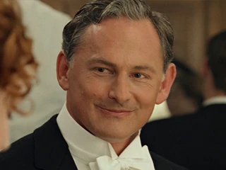 Victor Garber | Film and Television Wikia | Fandom