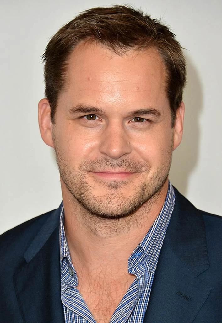 Kyle Bornheimer | Film and Television Wikia | Fandom