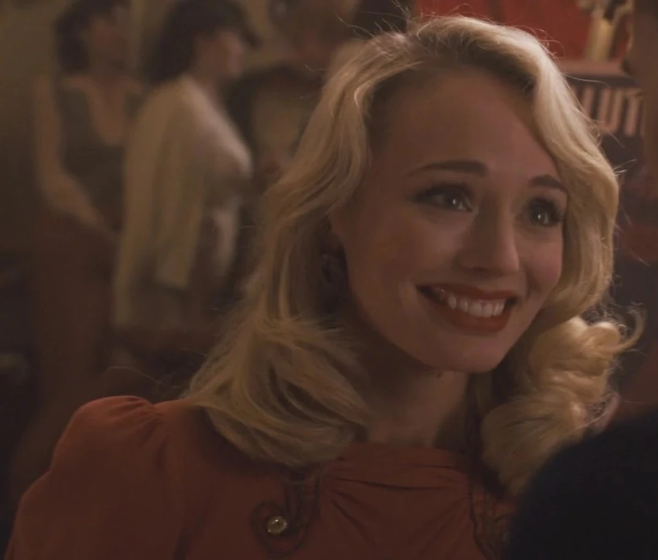 Laura Haddock | Film and Television Wikia | Fandom