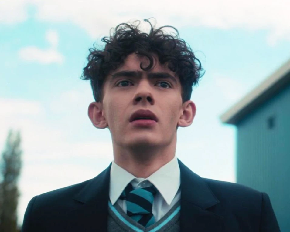 Heartstopper S01E07 "Bully" | Film and Television Wikia | Fandom