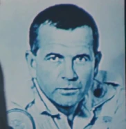 Ian Holm | Film and Television Wikia | Fandom