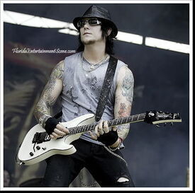 Synyster Gates | Avenged Sevenfold Wiki | Fandom