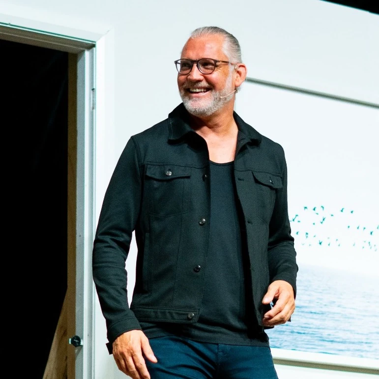 Paul Scanlon | Xenopedia | Fandom