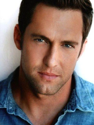 Mike Faiola | Awkward Wiki | Fandom