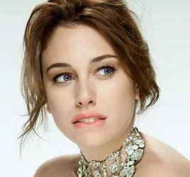 Sarella Toland | AWOIAF Curse of Maegor Wiki | Fandom