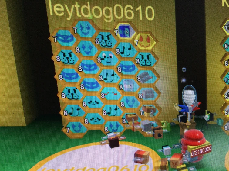 bleached hives | Fandom