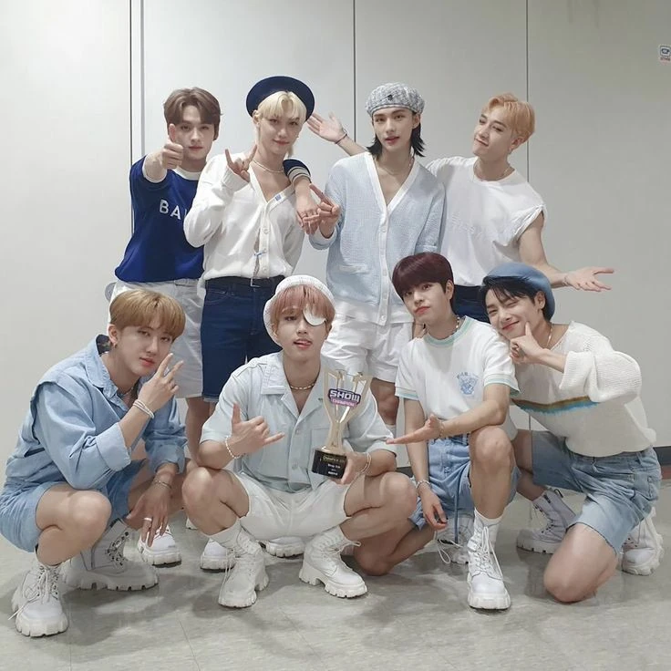 Happy 4 amazing years with Skz :) | Fandom