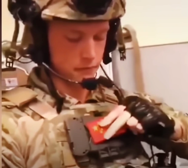 dear americans how does this make you feel. a us soldier pledging ...