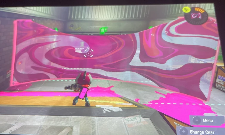 Low quality photos of the splattercolor screen but photos nonetheless ...