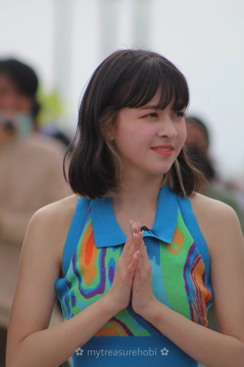 Your daily Lily #32! | Fandom