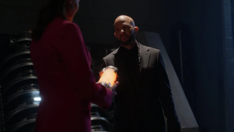 The Return of Gamemnae, Lex Luthor, and Lillian Luthor in Supergirl ...