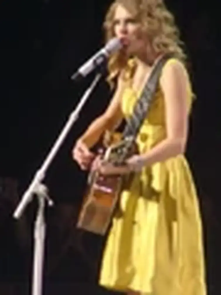 Fearless Tour Outfit Elimination #3 | Fandom