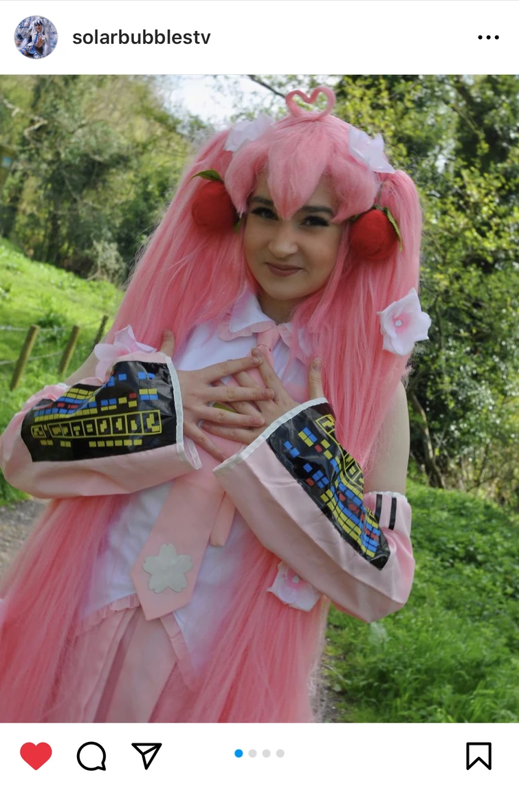 Cosplayer of the day!!- Day One: @solarbubblestv | Fandom