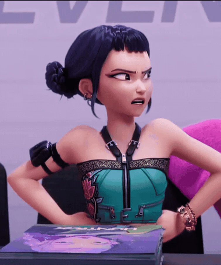 Zoey's Hair Colour is Wrong. | Fandom