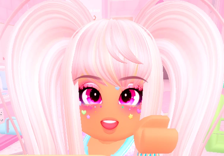 ATTENTION ALL ROYALE HIGH PLAYERS!! | Fandom