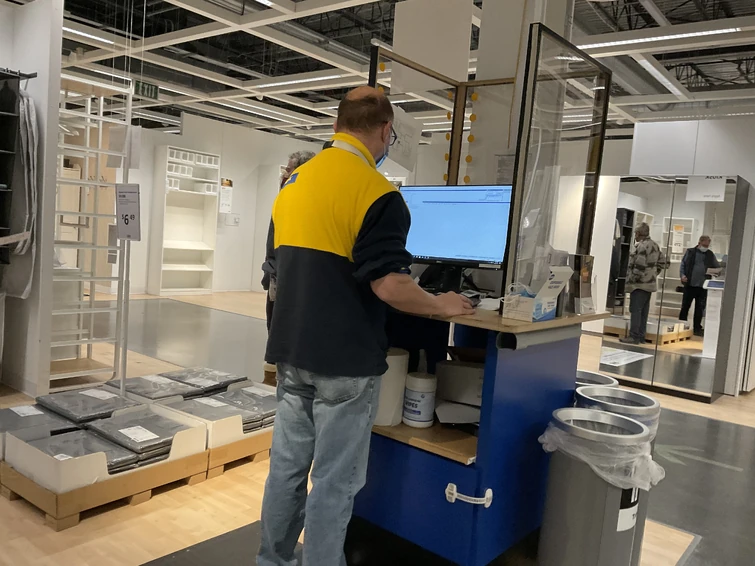 omg they put the employee from scp 3008 in real life!!! | Fandom