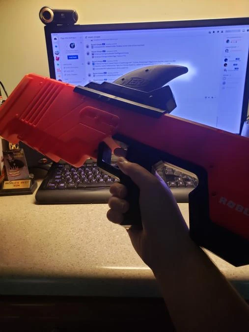 just picked up a shark seeker | Fandom