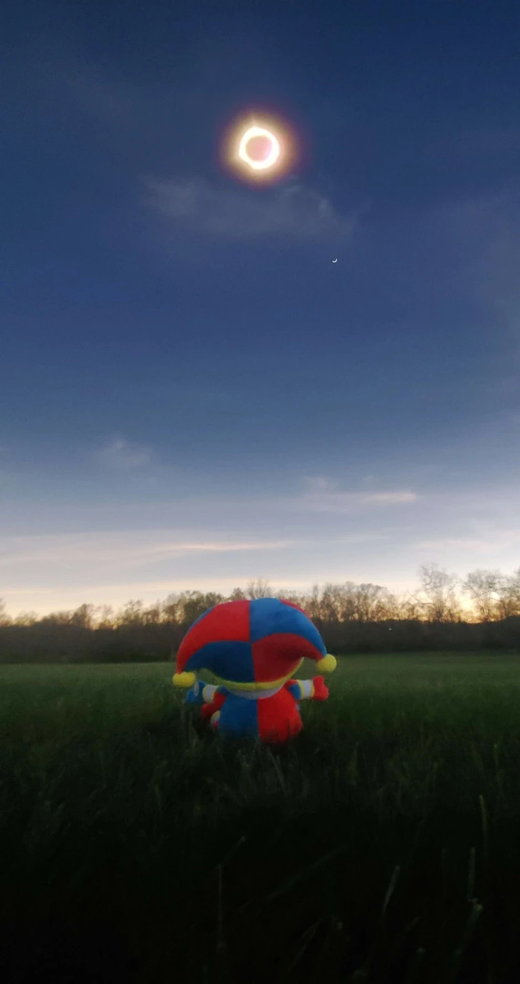 Pomni forgot her glasses (The Solar Eclipse) | Fandom