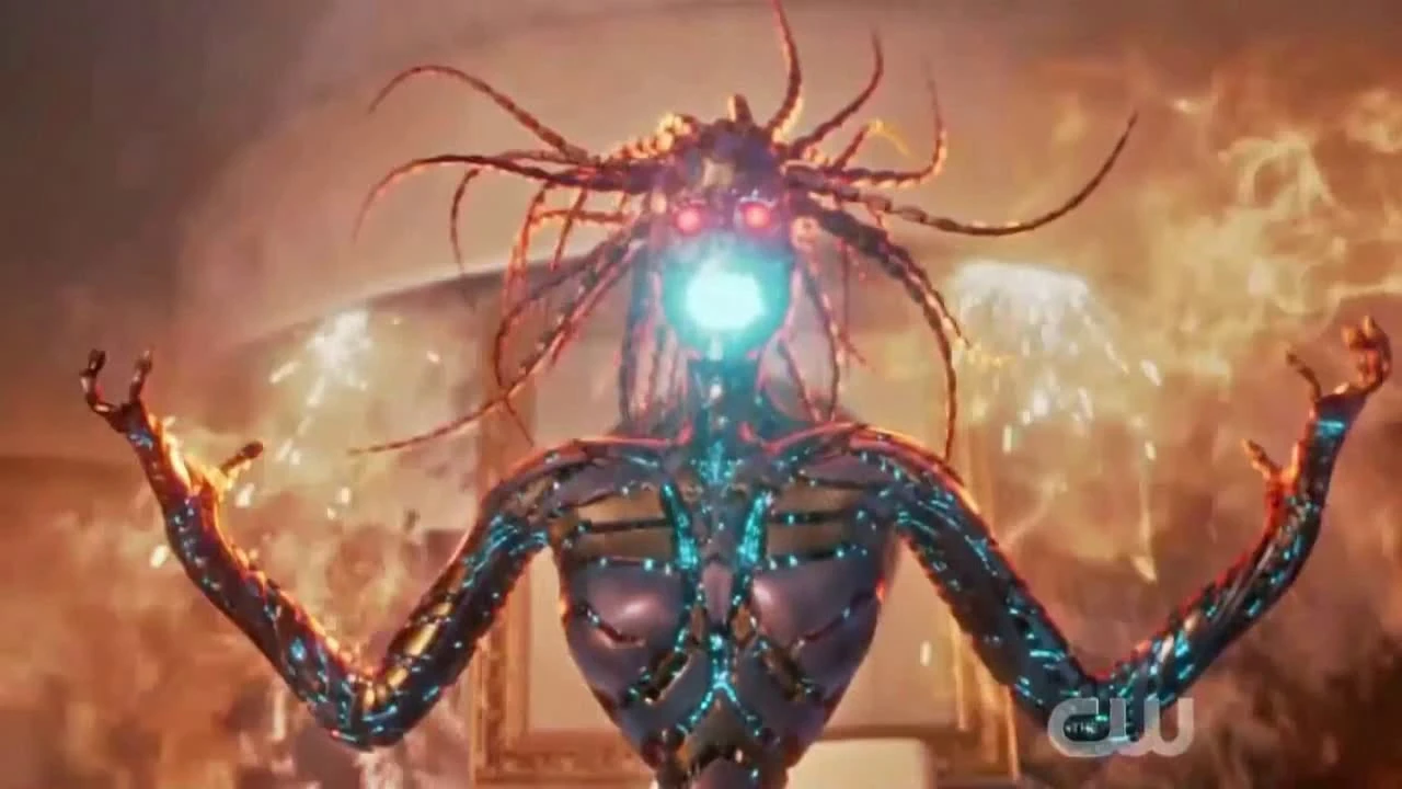 The Return of Gamemnae, Lex Luthor, and Lillian Luthor in Supergirl ...