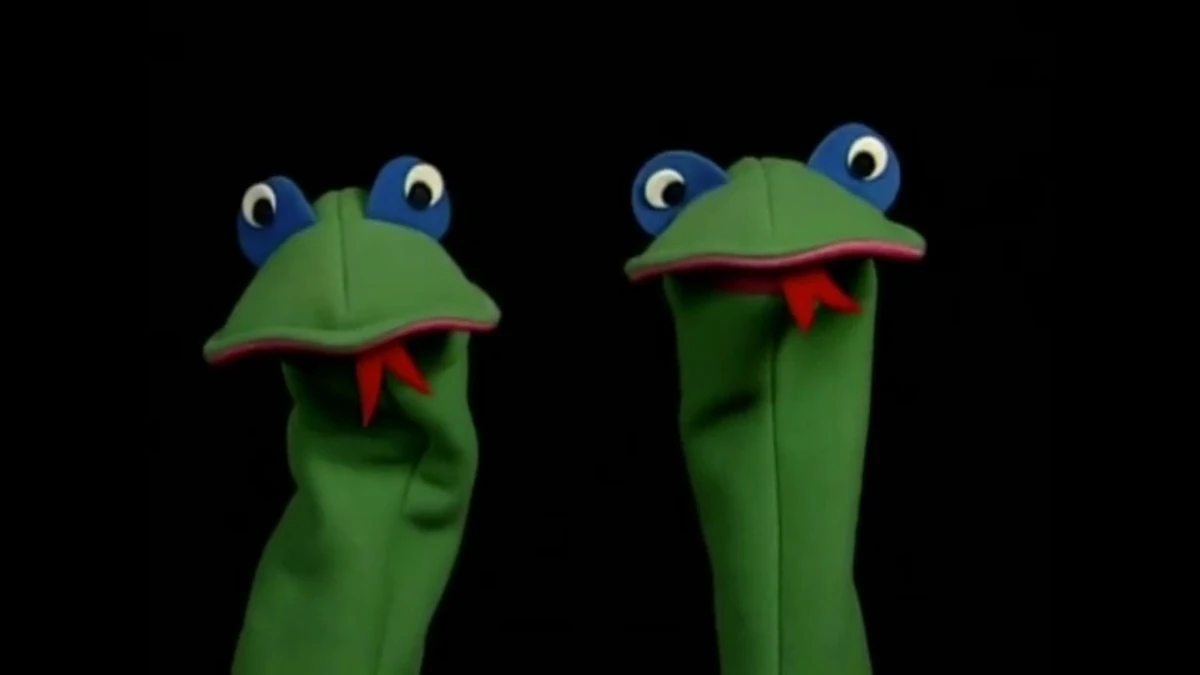 Knee Deep Frog Puppet | Baby Einstein Wiki | Fandom