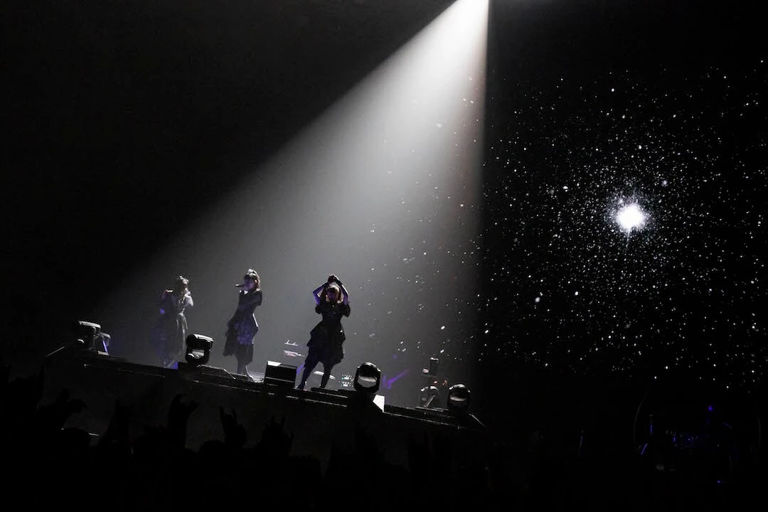 BABYMETAL ARISES - BEYOND THE MOON - LEGEND - M -/Gallery | BABYMETAL ...