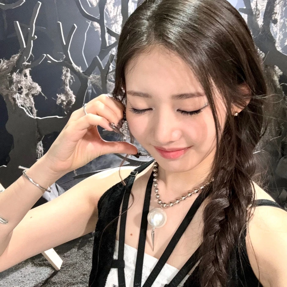 Rora/SNS/2024 | BABYMONSTER Wiki | Fandom