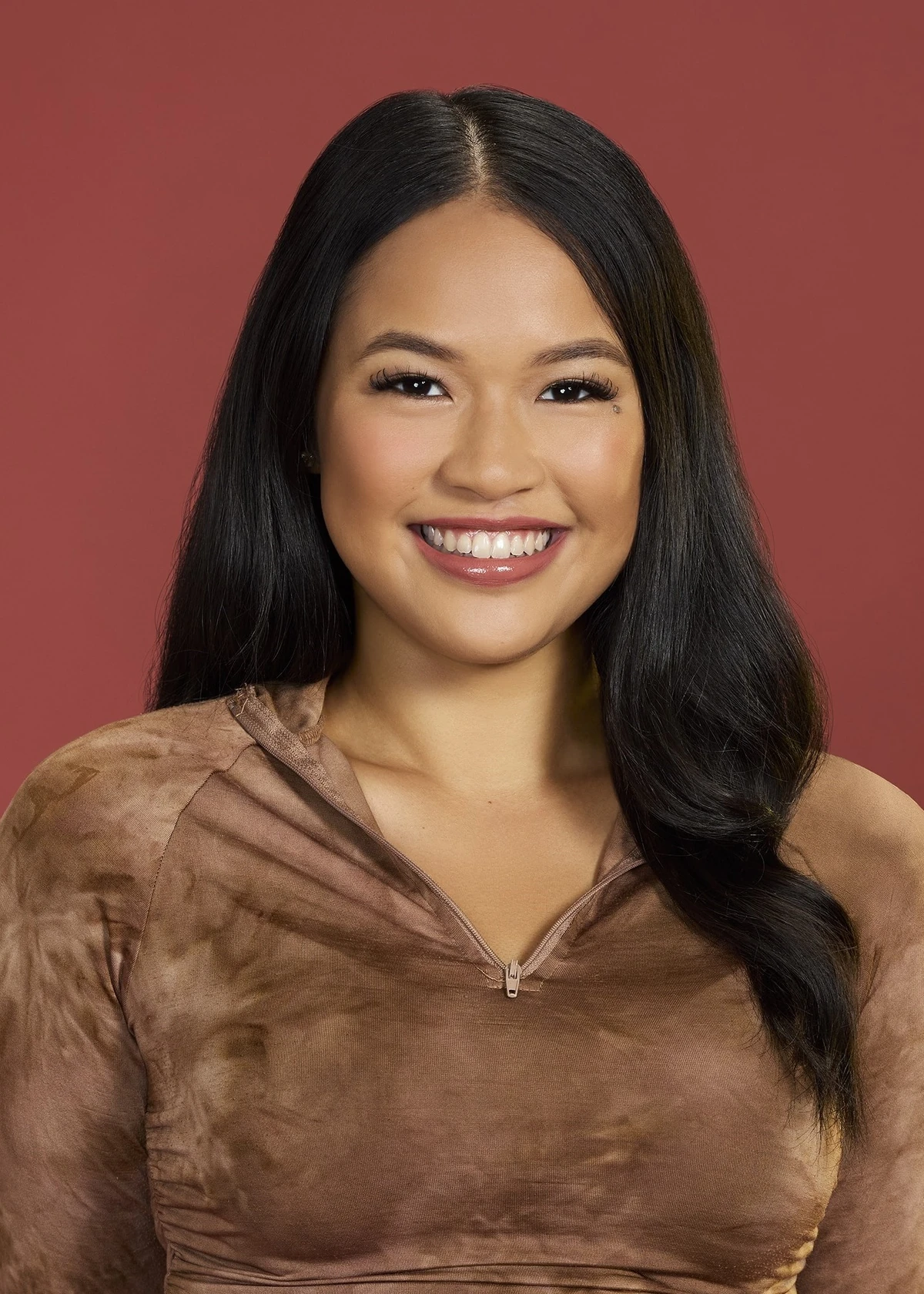 Ella Del Rosario | Bachelor Nation Wiki | Fandom