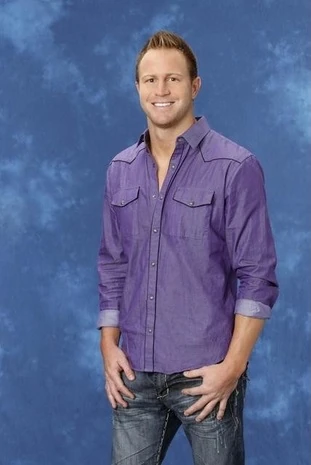 Travis Pope | Bachelor Nation Wiki | Fandom