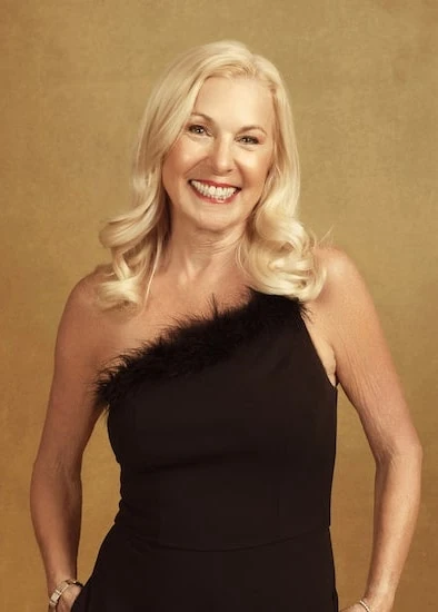 Ellen Goltzer | Bachelor Nation Wiki | Fandom