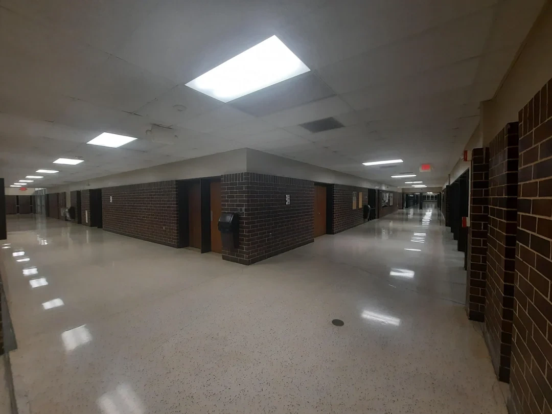 Level 52: "Schoolrooms" | Backrooms Blix Wiki | Fandom