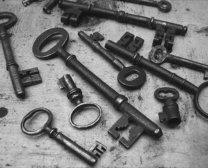 Object 2 "Level Keys" | Backrooms Explaned Wiki | Fandom