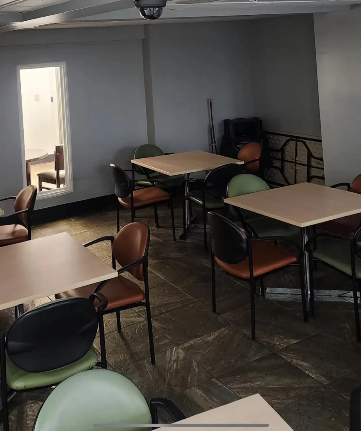 User blog:Qwerty9966/Someone used my photo for a different back rooms ...