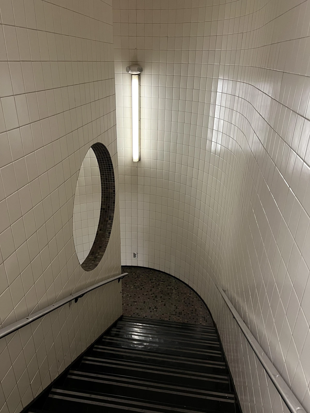 Level 101: "Clean Mazes" | Backrooms Freewriting Wiki | Fandom