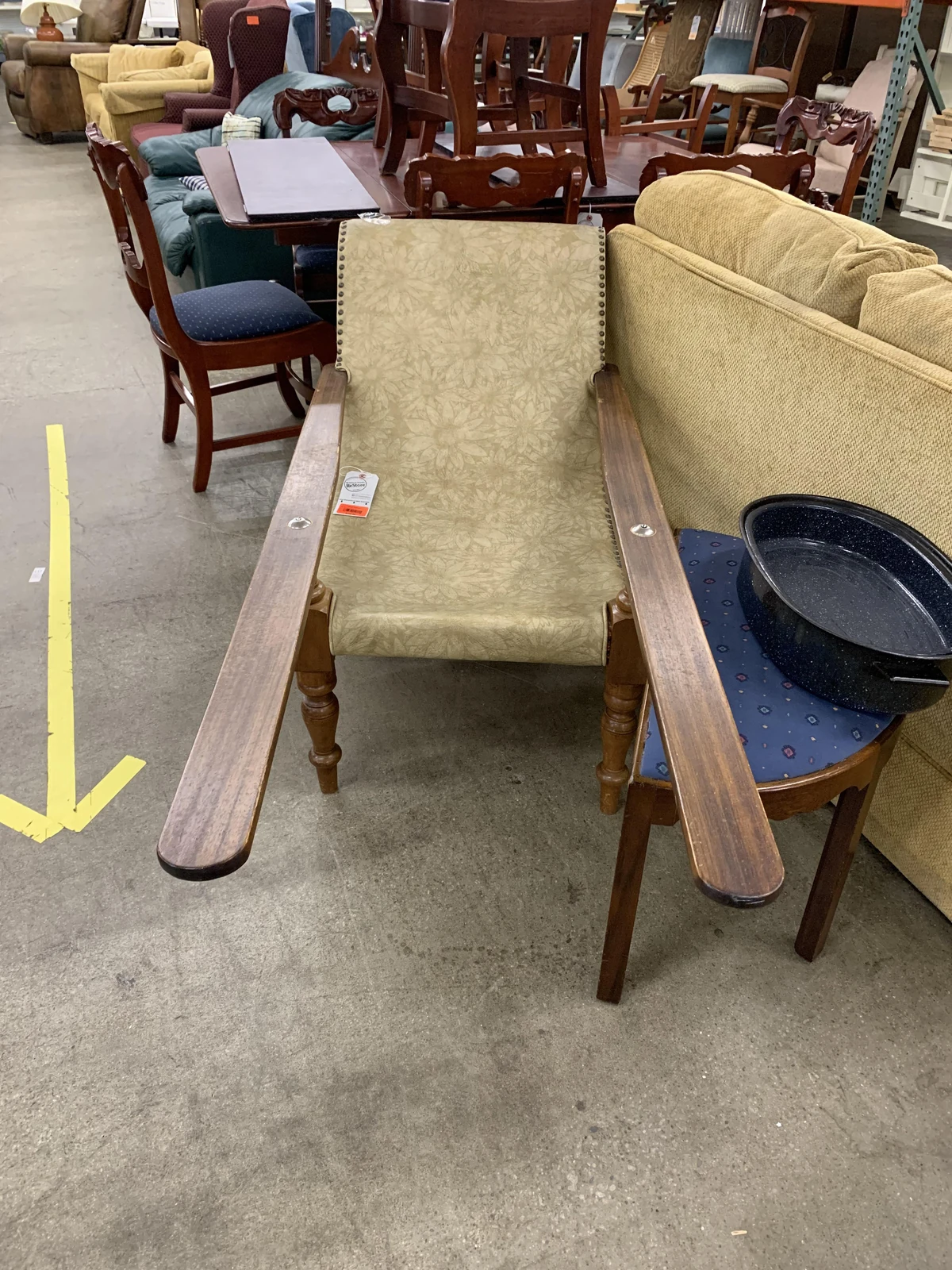 Entity 109: "Living Furniture" | Backrooms Freewriting Wiki | Fandom