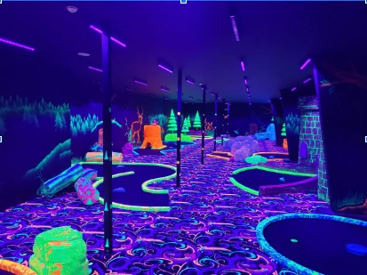 Level 111: "Neon Mini Golf" | Backrooms Freewriting Wiki | Fandom